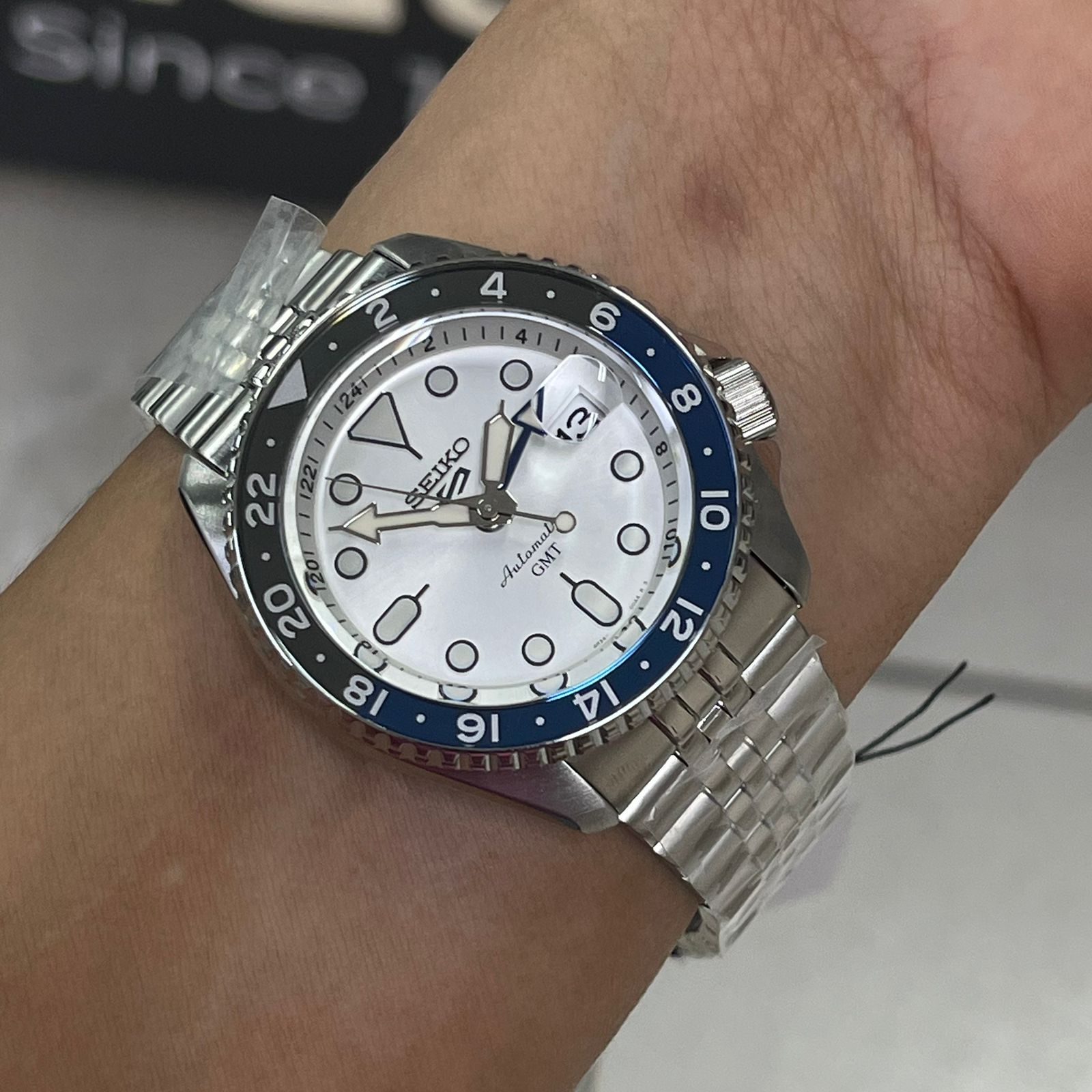 Seiko Automatico 5 Sports GMT SSK033 Branco Prata – Taniguchi Relógios